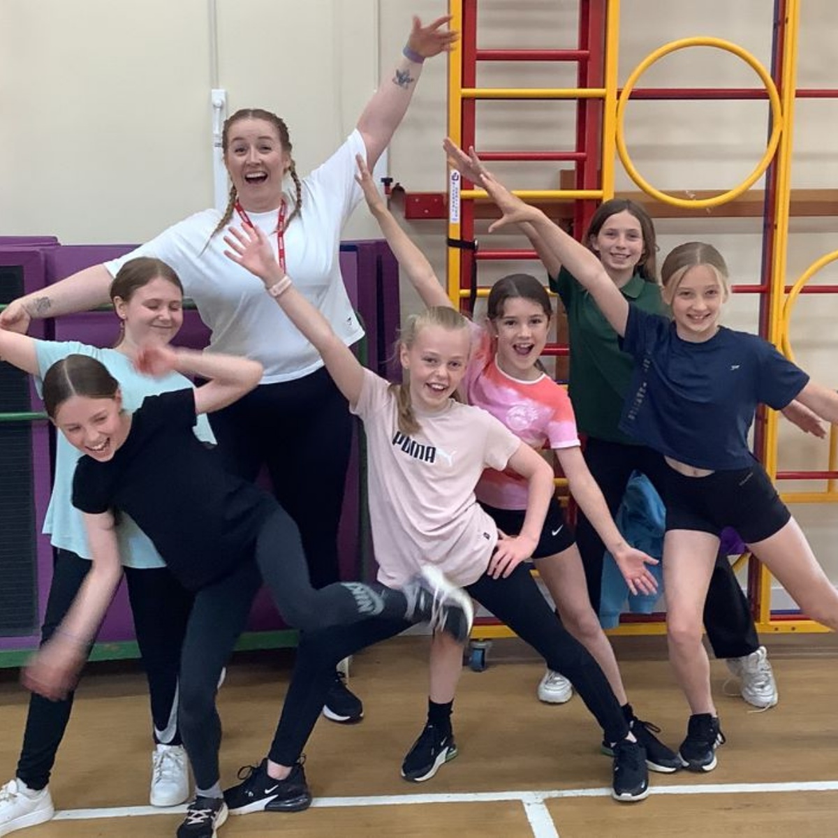 Upwell Academy - Expert Dance Classes