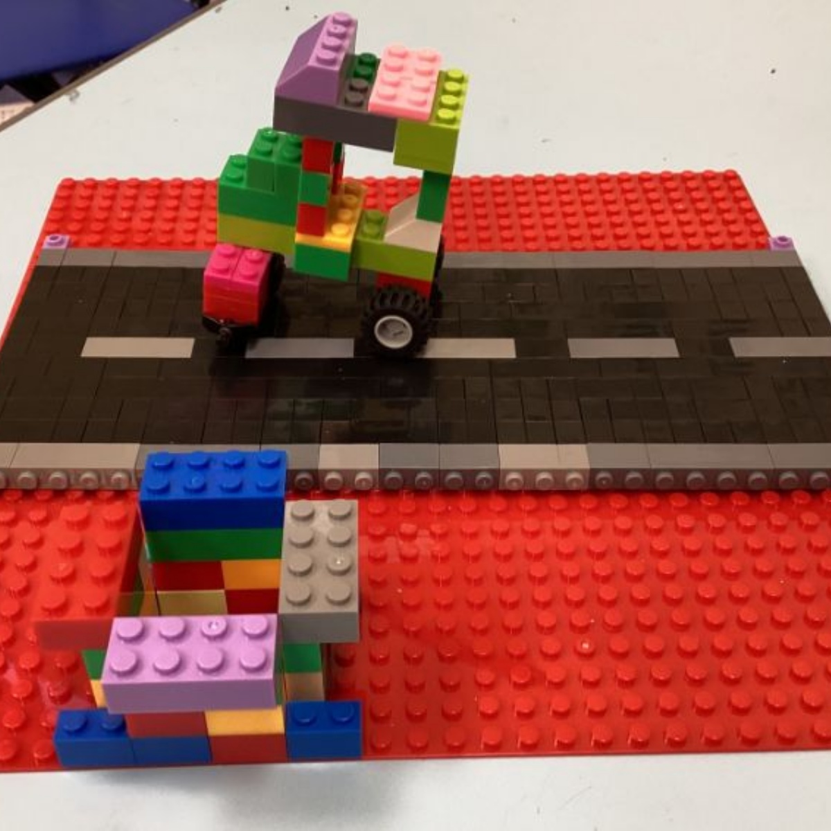 Upwell Academy - Kids with Bricks