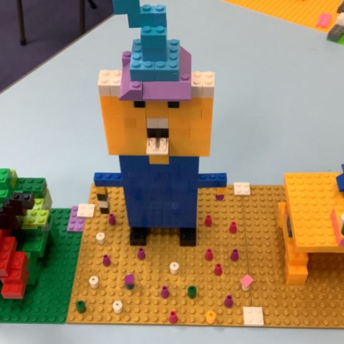 Upwell Academy - Kids with Bricks Club